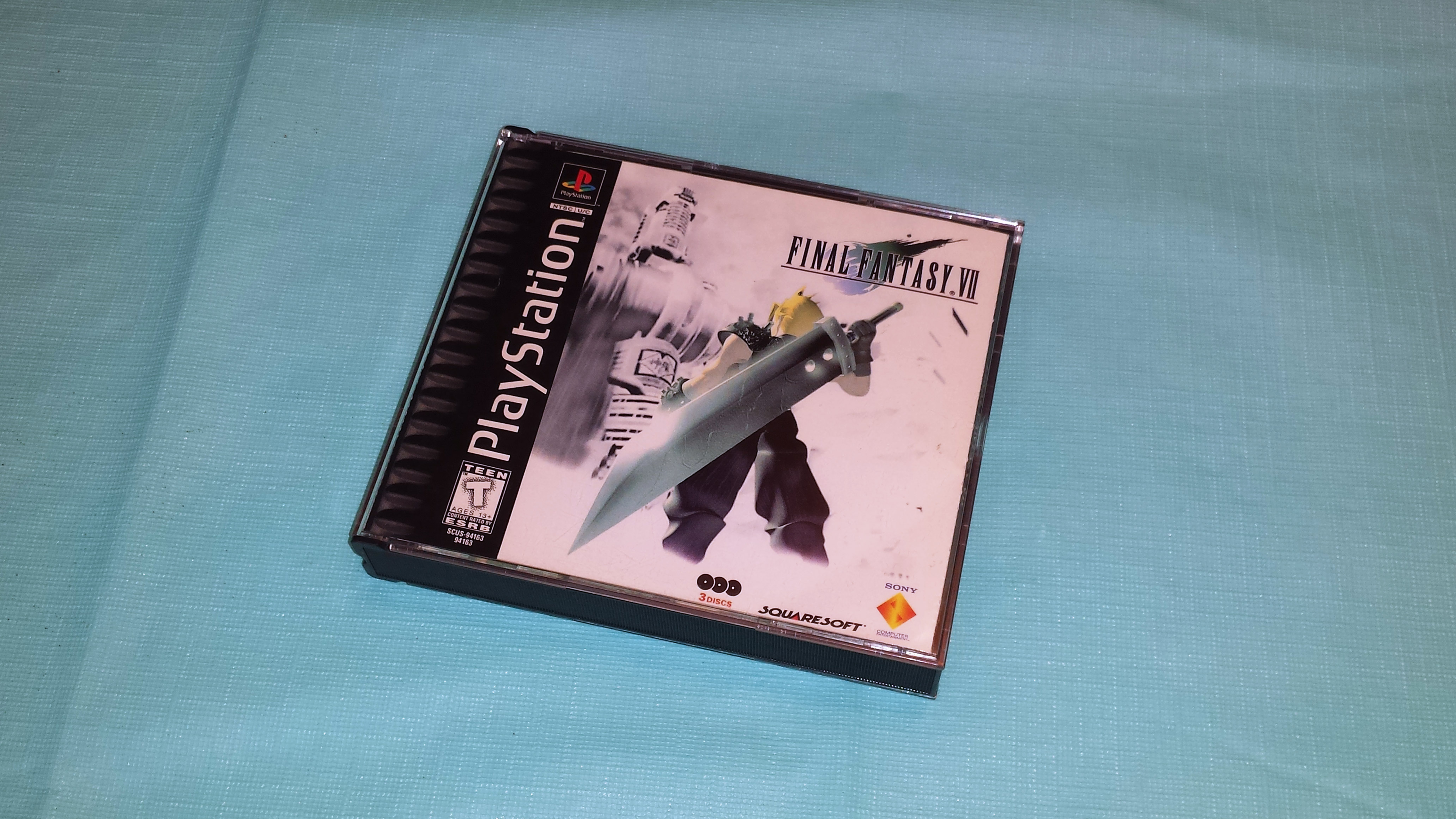Final Fantasy VII - Retro Nerd Design